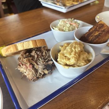 DIXIE Q - Updated December 2025 - 202 Photos & 239 Reviews - 2524 ...