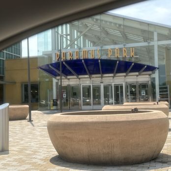 PARAMUS PARK - Updated July 2025 - 163 Photos & 134 Reviews - 700 ...