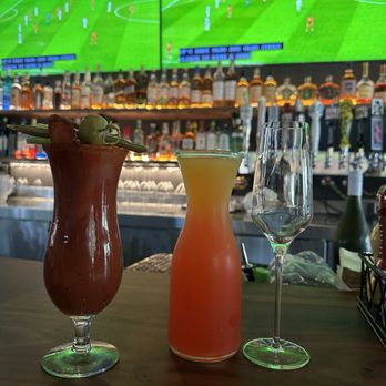 THE ORIGINAL HICK’RY PIT - Updated August 2024 - 463 Photos & 735 ...