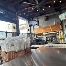 DISTRICT SMOKEHOUSE - Updated November 2025 - 197 Photos & 144 Reviews ...