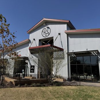 RIVER STREET MARKETPLACE - Updated June 2025 - 92 Photos & 45 Reviews ...