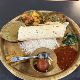 EVEREST CURRY BAR & GRILL - Updated December 2025 - 226 Photos & 125 ...