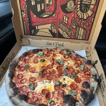 BIRD PIZZERIA - Updated July 2024 - 80 Photos & 64 Reviews - 510 E 15th ...