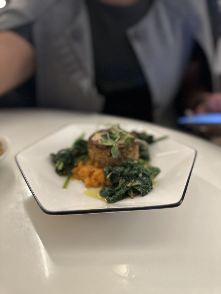 BINGE BAR - Updated December 2025 - 137 Photos & 58 Reviews - 506 H St ...