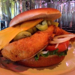 MIDDLE ROAD INN - Updated December 2025 - 64 Photos & 99 Reviews - 1822 ...