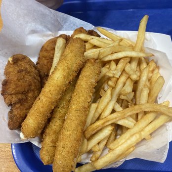 FLIPPERS CINEMA - Updated December 2024 - 71 Photos & 107 Reviews ...