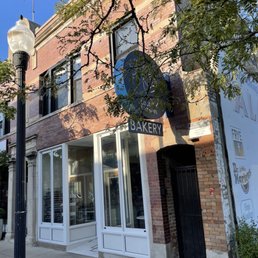 LOST LARSON BAKERY - Updated December 2025 - 688 Photos & 399 Reviews ...