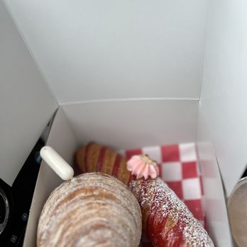 BENJI’S BAKERY & CAFE - Updated July 2024 - 381 Photos & 223 Reviews ...