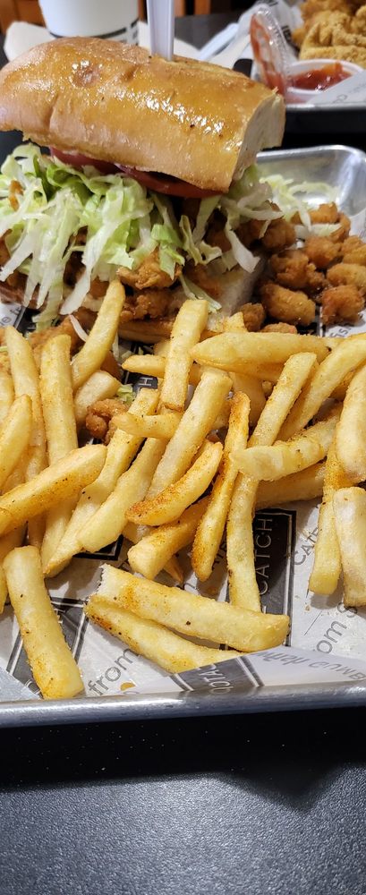 THE CATCH - Updated July 2024 - 100 Photos & 237 Reviews - 3312 N ...