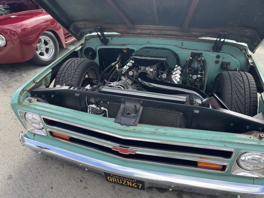 TRUCK SHOP - Updated December 2025 - 382 Photos & 153 Reviews - 739 N ...