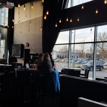 CINEPLEX CINEMAS QUEENSWAY AND VIP - Updated June 2025 - 200 Photos ...