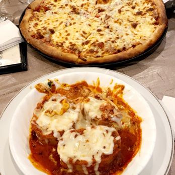 FANELLOS - Updated October 2025 - 58 Photos & 63 Reviews - 112 N Center ...