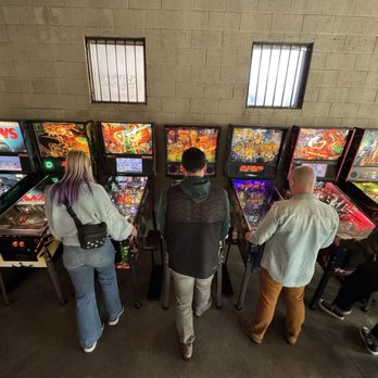 EIGHTYTWO - Updated July 2025 - 1468 Photos & 1710 Reviews - 707 E 4th ...