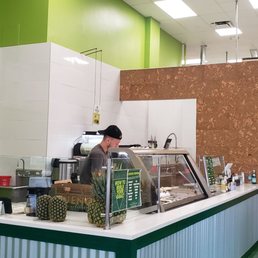 GUACA GO - Updated May 2025 - 138 Photos & 118 Reviews - 510 E Ocean ...