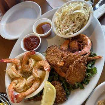 TWO FRIENDS PATIO - Updated March 2025 - 1492 Photos & 1404 Reviews ...