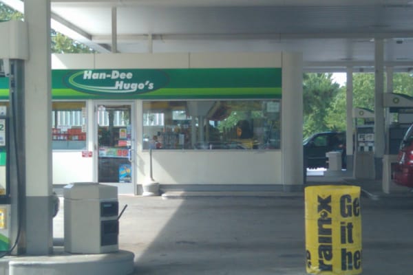 HAN-DEE HUGO’S 53 - 5101 Capital Blvd, Raleigh, North Carolina - Gas ...