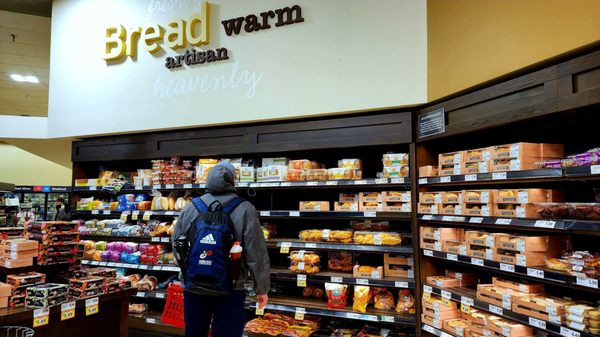 METRO - Updated January 2026 - 21 Photos & 69 Reviews - 425 Bloor ...