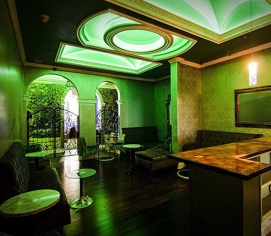 MADELINE BAR - Updated December 2025 - 16 Photos - 1030 East Green St ...