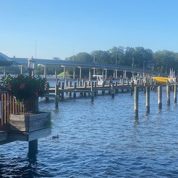 MIKE’S BAR & CRAB HOUSE - 1072 Photos & 1074 Reviews - 3030 Riva Rd ...