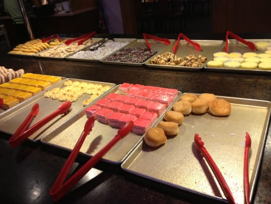 SOMERSET GOURMET BUFFET - Updated December 2025 - 23 Reviews - 1534 N ...