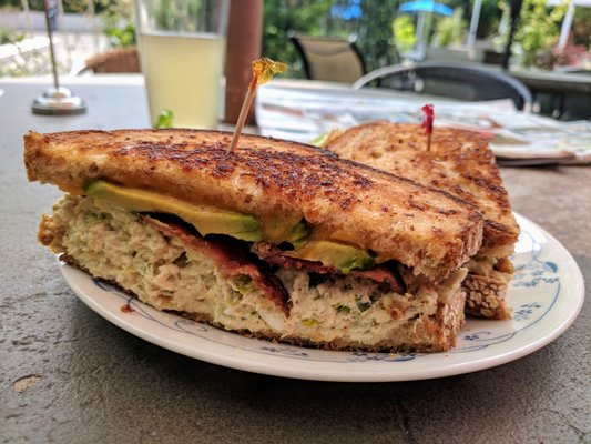 TABLE 6 - 261 Photos & 490 Reviews - American (New) - 609 Corona St ...