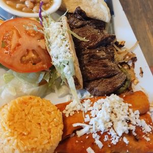 REMOLINOS SNACK & GRILL - Updated December 2024 - 24 Photos - 1001 ...