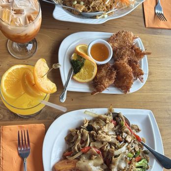 SIMILAN THAI CUISINE - Updated October 2025 - 284 Photos & 596 Reviews ...