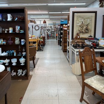 THE SHOPPES ON THE SQUARE - Updated December 2025 - 85 Photos - 612 ...