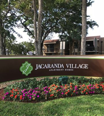 JACARANDA VILLAGE APARTMENTS - Updated December 2025 - 30 Photos - 461 ...