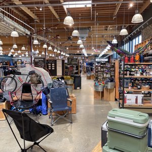 REI - 94 Photos & 89 Reviews - 500 E Northern Lights Blvd, Anchorage ...