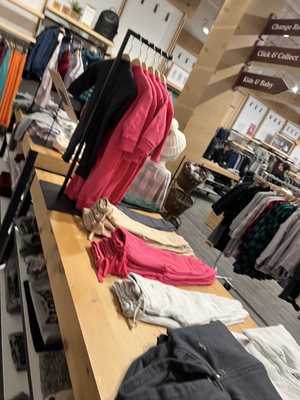 ROOTS - Updated December 2025 - 43 Photos - 100 City Centre Drive ...