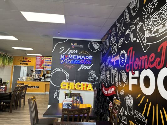 V BURGER - Updated December 2025 - 73 Photos & 42 Reviews - 1669 W ...