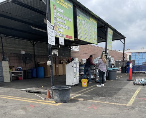 GOOD EARTH RECYCLING CENTER - Updated January 2026 - 38 Photos & 30 ...