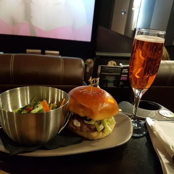 CINEPLEX CINEMAS MARKHAM AND VIP - Updated September 2024 - 458 Photos ...