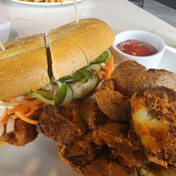 EDEN - Updated August 2025 - 1091 Photos & 415 Reviews - 2734 W Roscoe ...