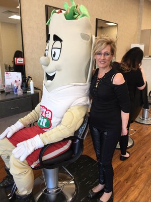 MAGICUTS - Updated November 2025 - 10 Photos - 2014 Ogilvie Rd Unit 4 ...