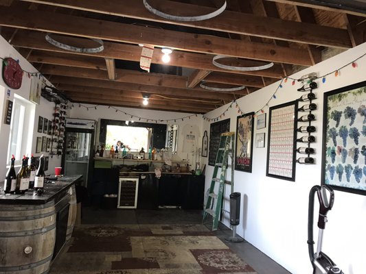 PETER CELLARS - 114 Photos & 84 Reviews - 21708 Broadway, Sonoma ...