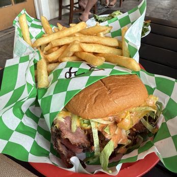 EMERALD MALLARD - Updated October 2025 - 121 Photos & 61 Reviews - 6256 ...