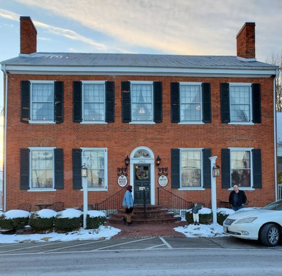 TOUSEY HOUSE TAVERN - Updated December 2025 - 311 Photos & 349 Reviews ...