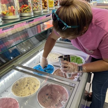 THE SHAKERY - Updated January 2026 - 21 Photos - 4877 N Broadway ...