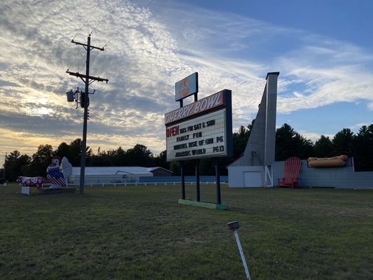 CHERRY BOWL DRIVE IN THEATRE - Updated December 2025 - 42 Photos & 37 ...