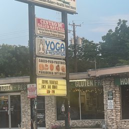 MR. NATURAL - Updated August 2025 - 379 Photos & 521 Reviews - 1901 E ...