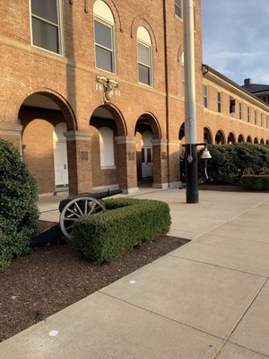 MARINE BARRACKS - Updated December 2025 - 59 Photos & 15 Reviews - 8TH ...