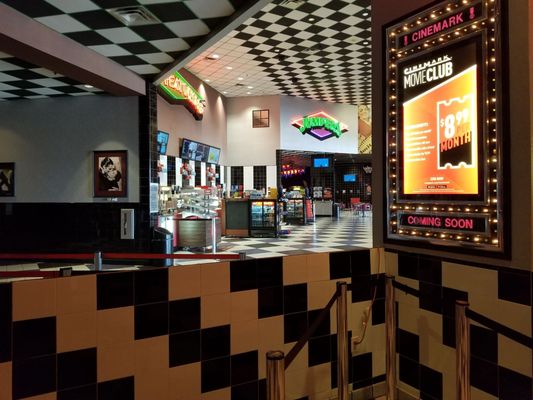 TINSELTOWN GRAPEVINE - CINEMARK - Updated July 2024 - 14 Photos & 35 ...