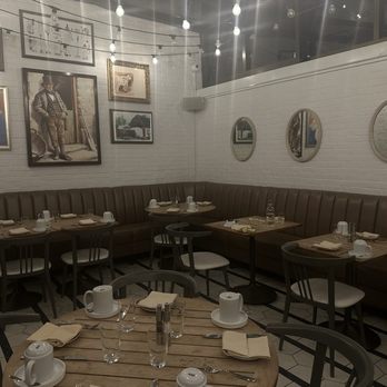 MERRION ROW HOTEL AND PUBLIC HOUSE - Updated October 2025 - 146 Photos ...