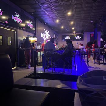 INFINITY LIVE - Updated December 2025 - 28 Photos & 30 Reviews - 7004 ...
