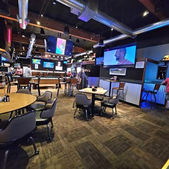 PRIME TIME SPORTS BAR & GRILL - Updated December 2025 - 115 Photos ...