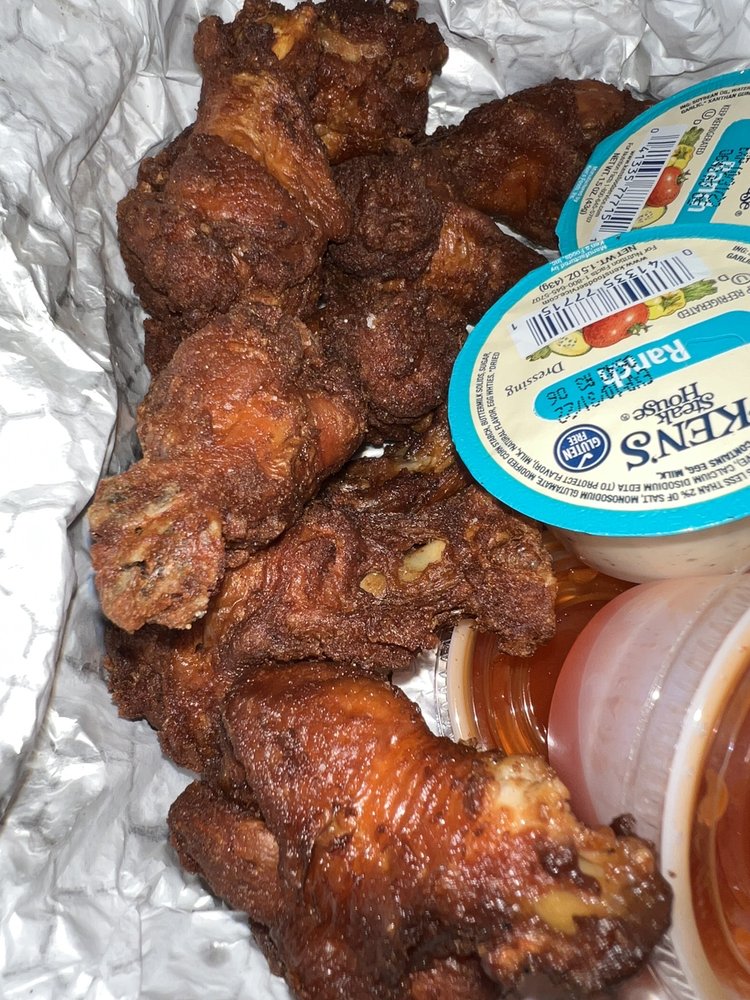 PHILLY CONNECTION - 19 Photos & 30 Reviews - 2328 S College St, Auburn ...