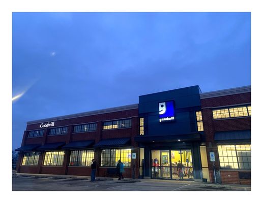 GOODWILL STORE & DONATION CENTER - Updated October 2025 - 1716 Miller ...