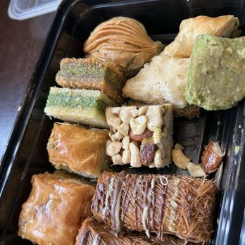 OUD COFFEE & CAFE - Updated August 2025 - 205 Photos & 98 Reviews - 714 ...